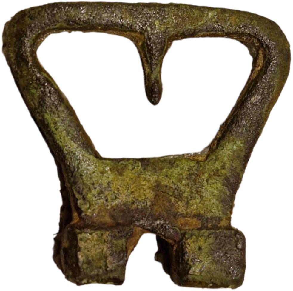 Ketelvormige bevestiging van een gesp: type tweedelig 1690 – 1720 ...